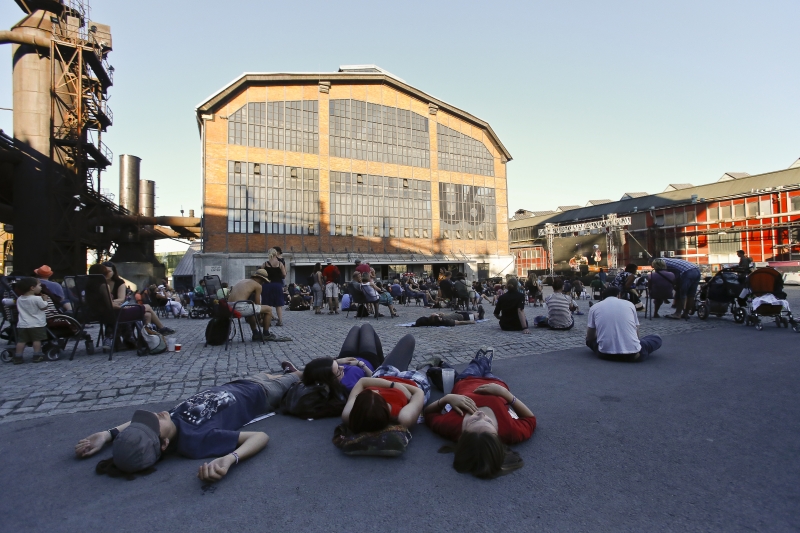 (Ne)prodejné manželky pro KAFIRU | KAFIRA o.p.s.