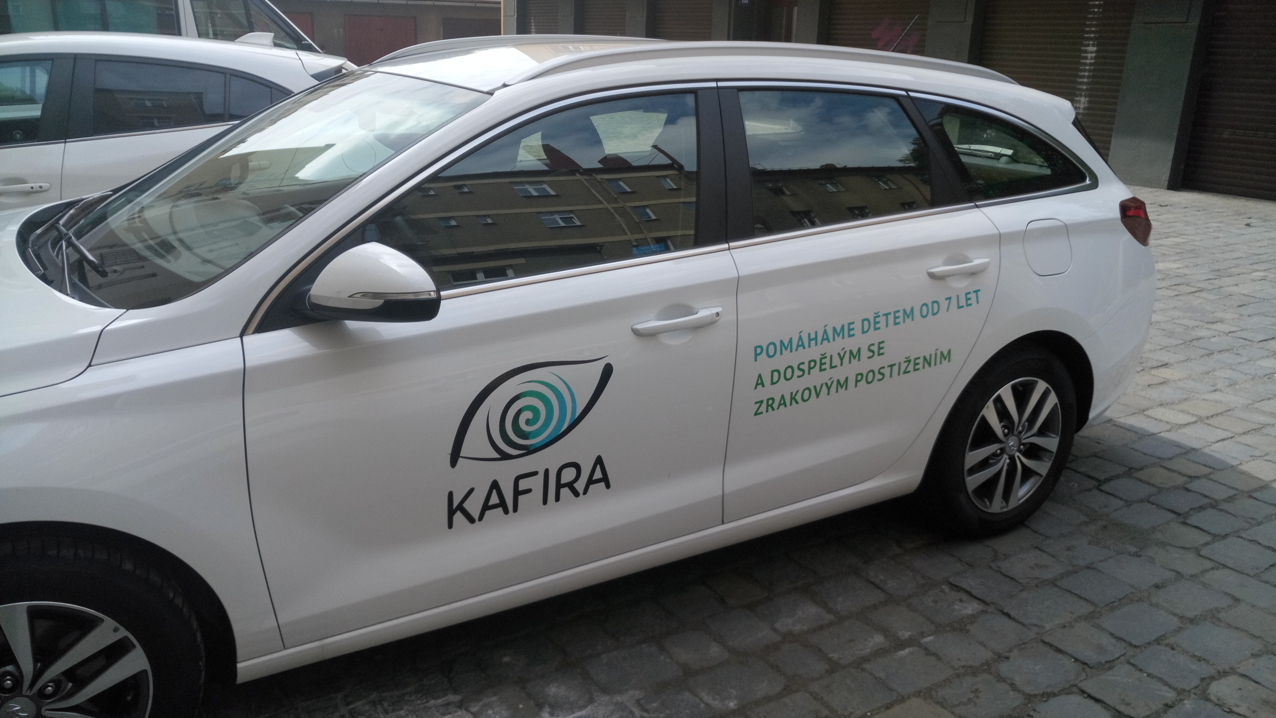 Automobil pro terénní práci se zrakově postiženými osobami | KAFIRA o.p.s.
